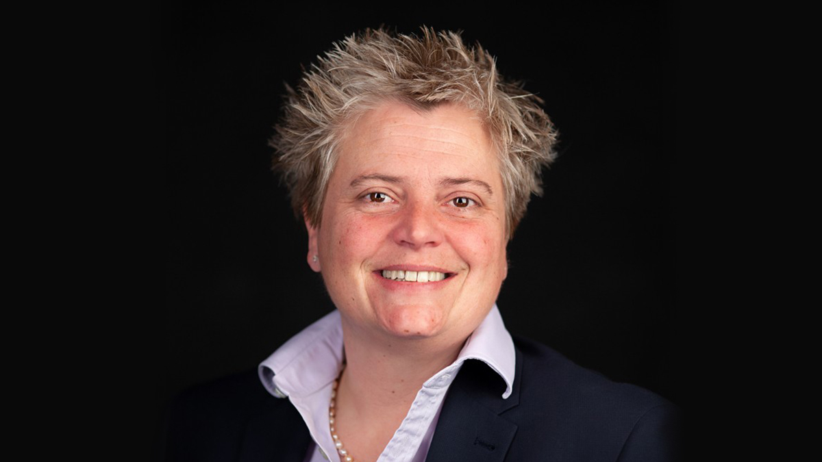 AXA XL announces Vicky Roberts-Mills as the New Head of Energy ...