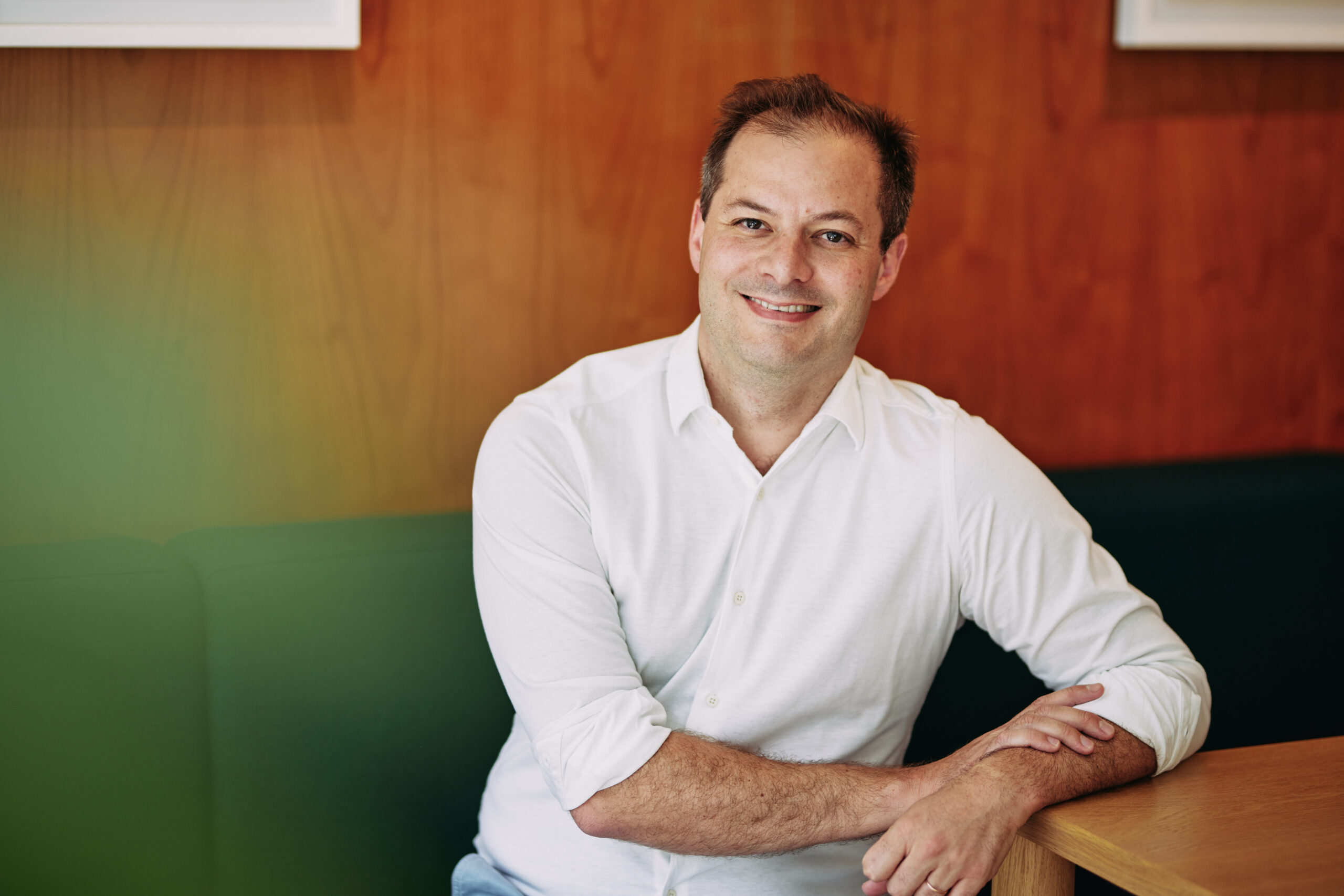 Qover Launches AI-Powered Embedded Insurance Solution to Transform ...